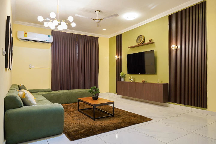 Aurora Annex -Spacious + 24 Hour Shop+ Restaurant - Ghana