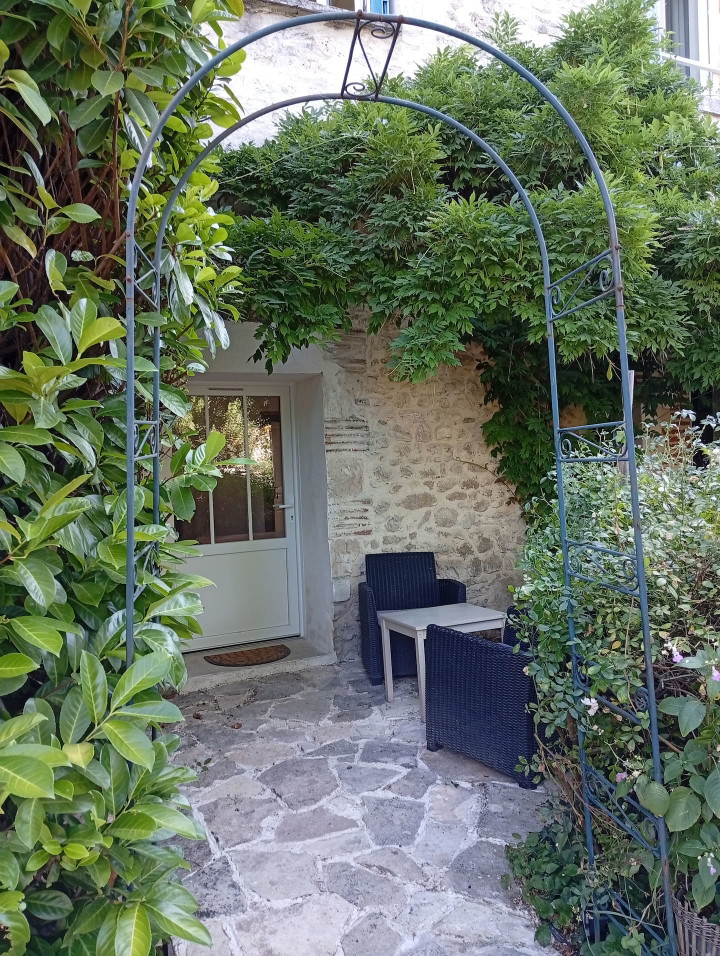 Jolie Chambre Avec Entrée, Sdb Et Patio Privés. - Saint-Jean-de-Braye