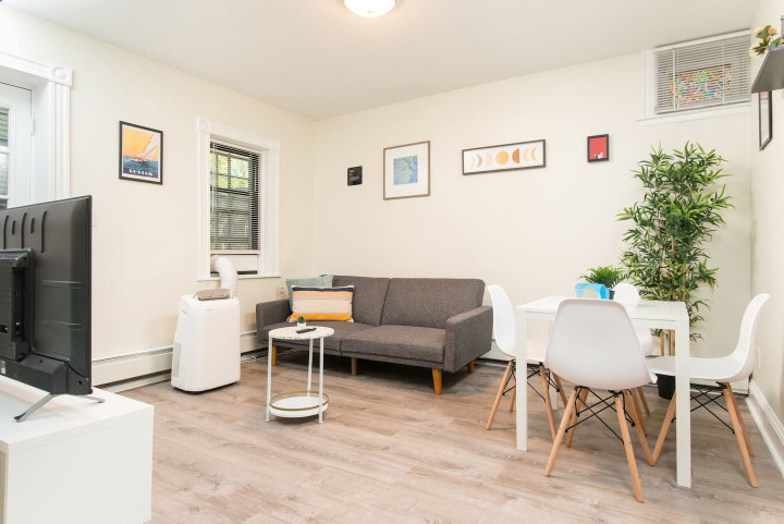 Walk Everywhere! Two Br Apartment! Super Location! - Back Bay - Boston