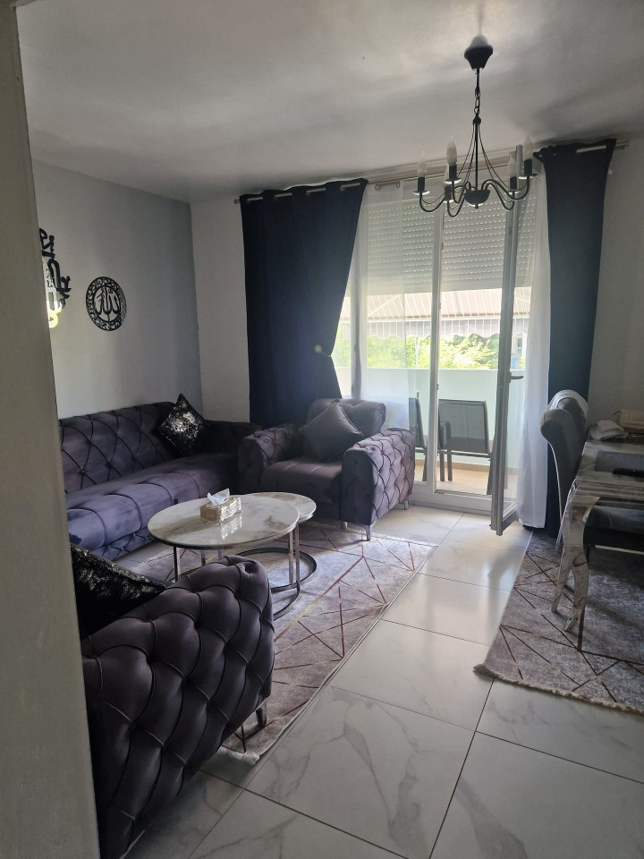 Appartement Type 3 / Terrasse - Marignane