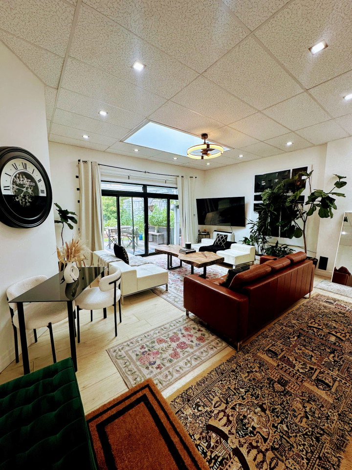 Suite Privée Avec 1&nbsp;Lit Et 1,5&nbsp;Salle De Bain Dans Une Maison&nbsp;! - Toronto, ON