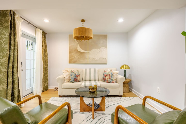 Dulles Executive Retreat | 1br + Office | Near Iad - Reston, VA
