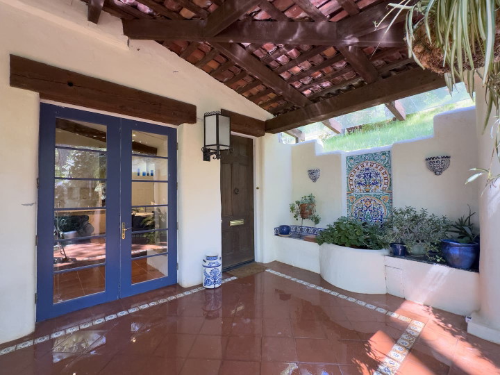 Charming Spanish Hacienda Ev Charger/pet Friendly - California