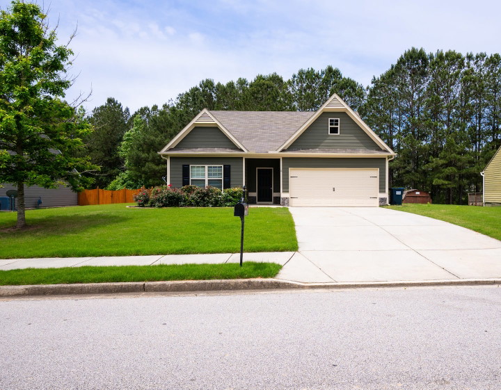 Charming Cozy Comfort Ranch Retreat - Villa Rica, GA