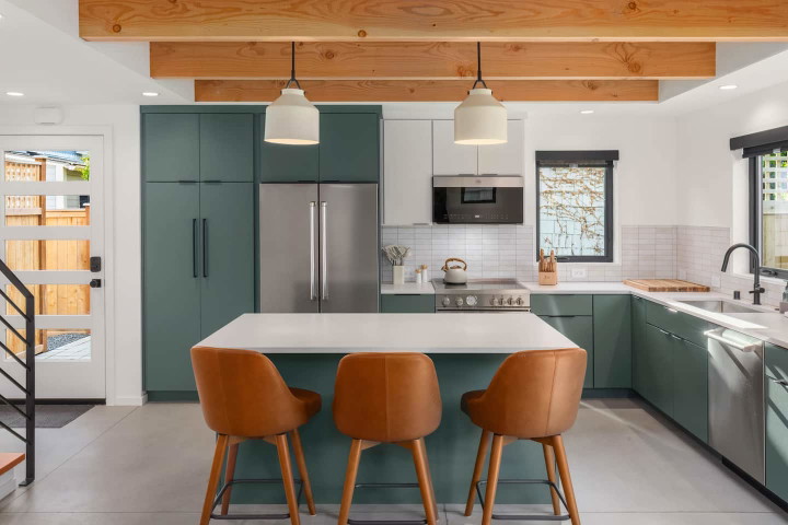 New 2-bedroom Near Green Lake W/ Ev Charger - Seattle, WA