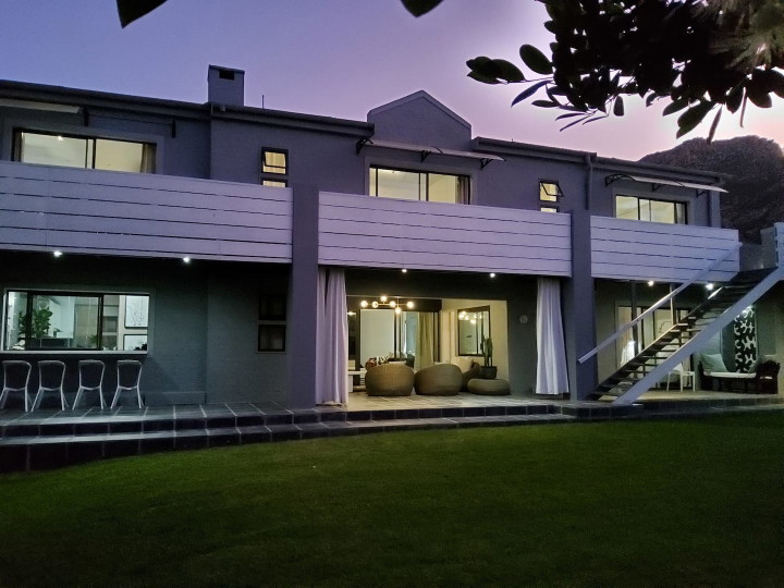 House Cooper (Entire House) - Montagu