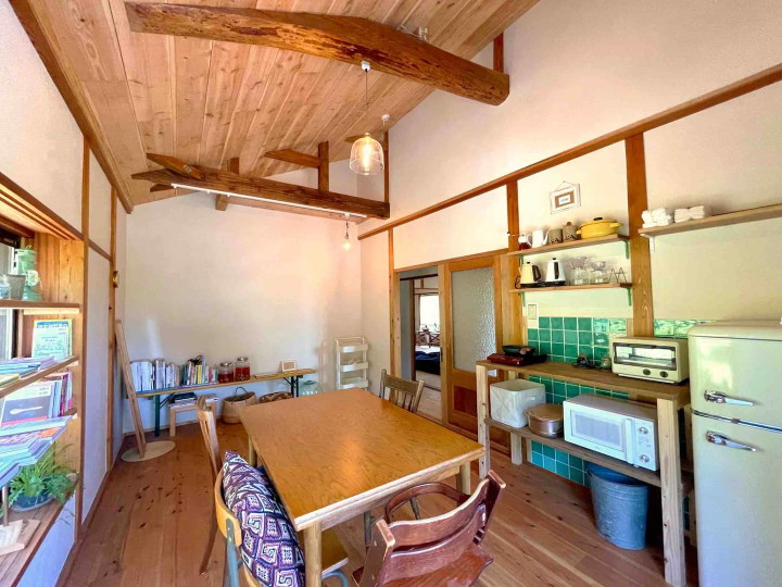 Yunami Hut | A Quiet Seaside Escape In Rural Japan - Japan