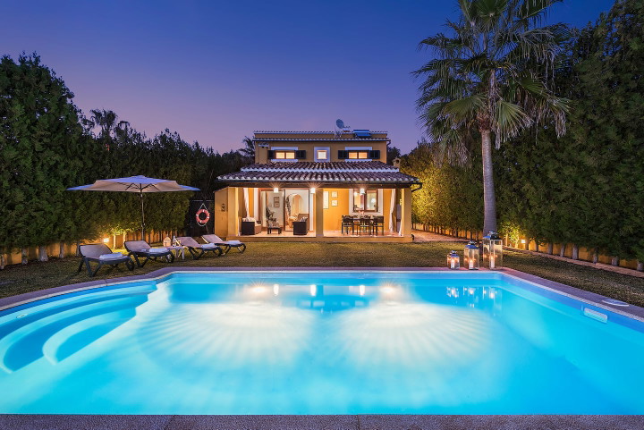 Beautiful Villa With A Pool, Air Conditioning, And Wi-fi. Quiet And Close To The Ocean - Majorca