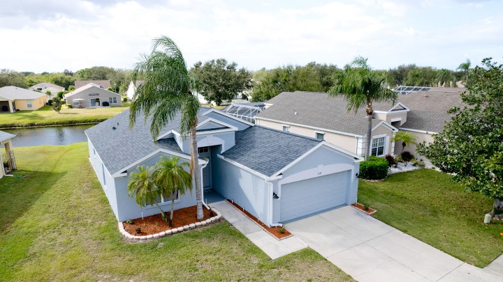 Lake House, 4 Bedroom, 2 Bath, High-end Community - Lakewood Ranch, FL
