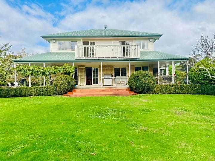 Comfortable Country Living - Parakai