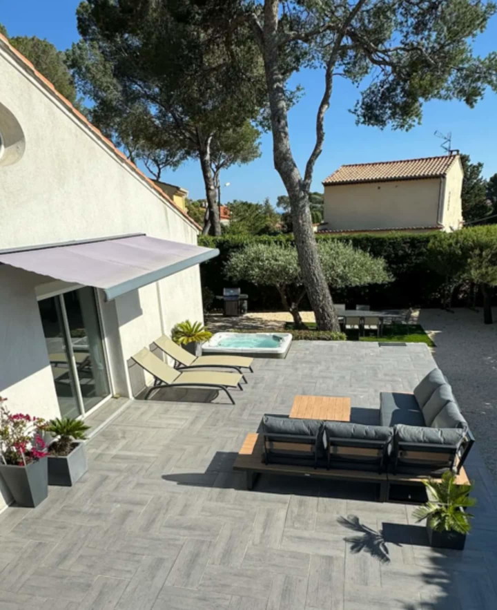 Villa Spa Jardin Bbq Boulouris Saint-raphaël Var - Saint-Raphaël