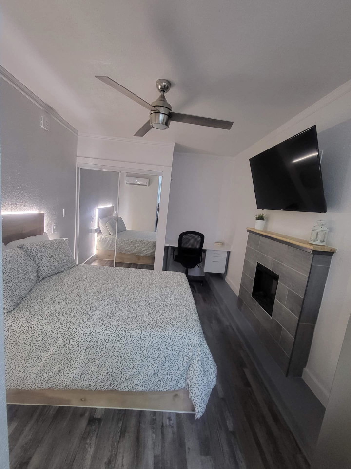 B - Private Studio W/ Bath & Full Kitchen & 50"tv - 댈러스