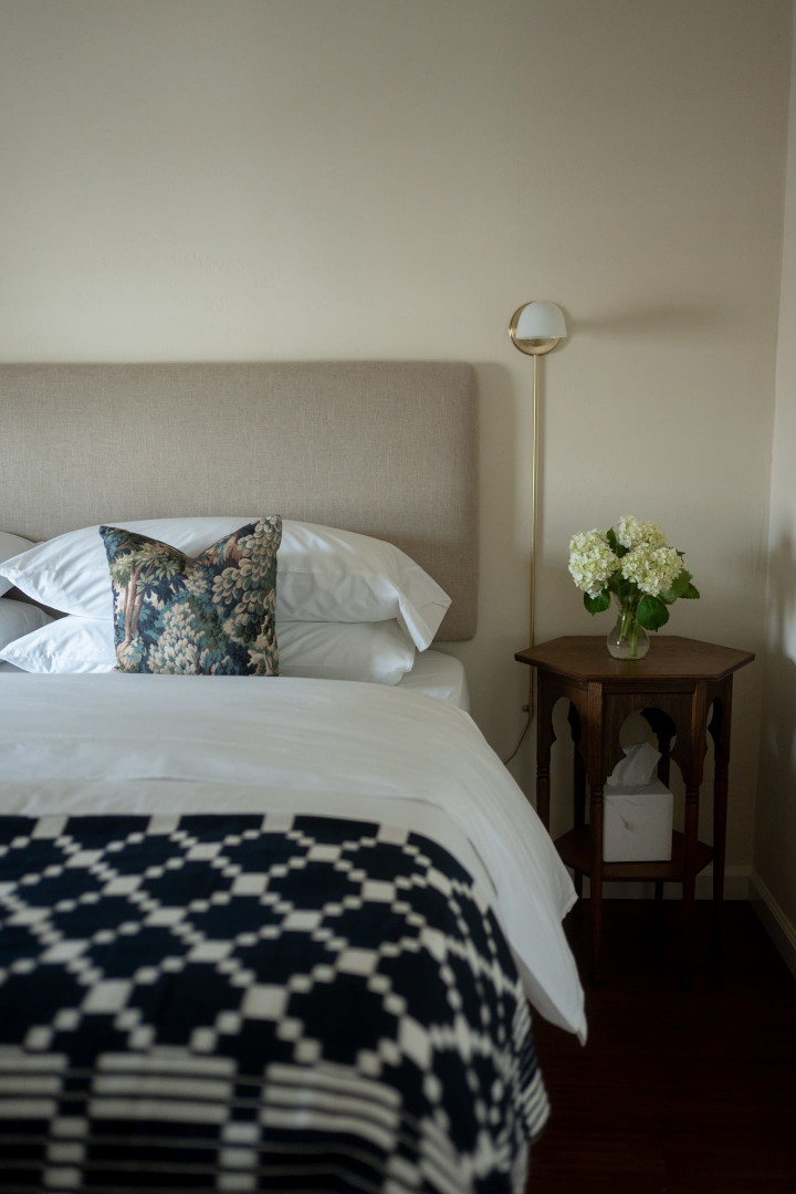 The Parsonage 1865 | Bungalow Downtown - Nevada City, CA