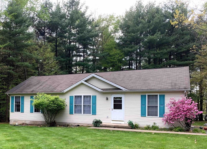 Top-rated Cottage! Now Booking 2026 Getaways! - Treasure Lake, PA