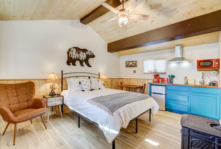 Tahoe Mountain Inn #6 - タホー湖