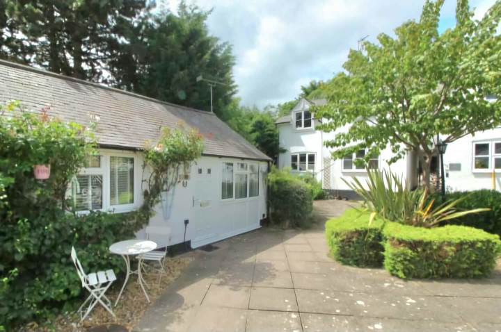 The Mews, Whetstone - Leicester