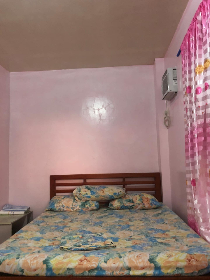Rm 6 Couple Room Free Breakfast - Pagudpud