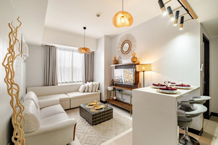 1br Corner Unit @ Mckinley Nr Bgc | Free Parking - Pasig