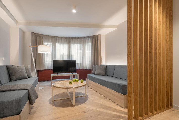 Master Suite Family And Friends 5 Personas - Andorra