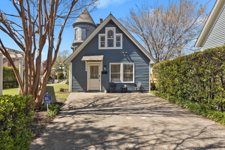 Baker Cottage - Luxury Downtown - Little Rock, AR