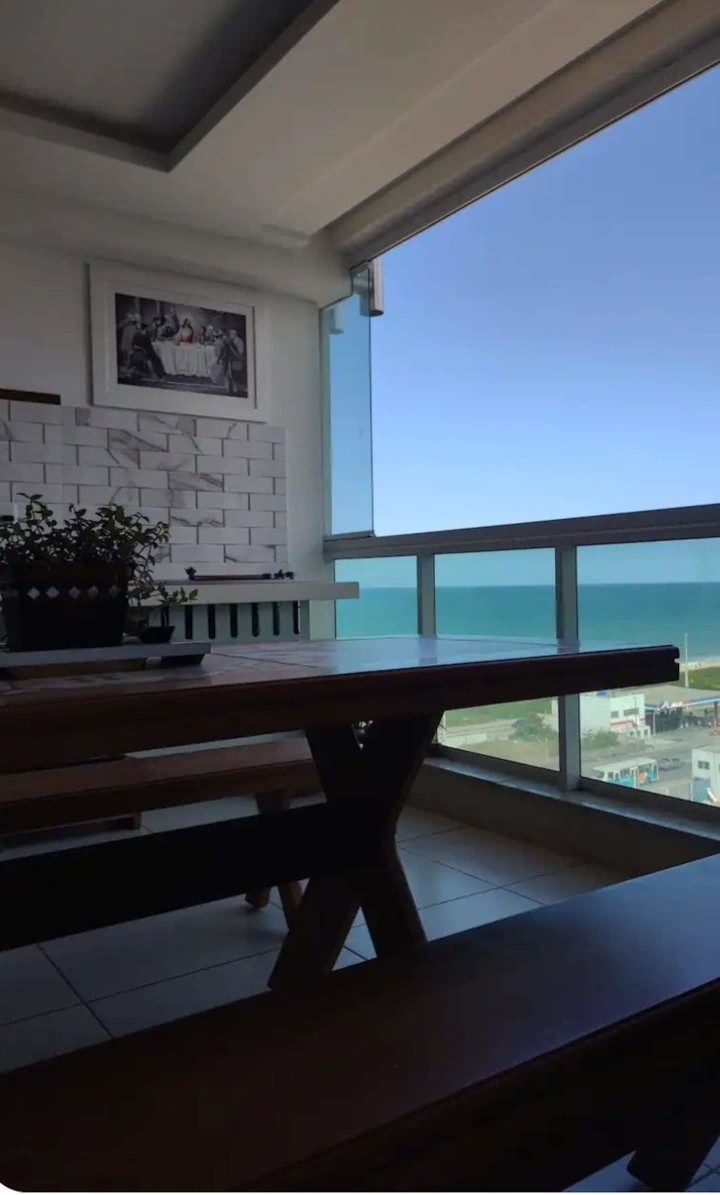 Apartamento Com Vista Para Praia - Vila Velha