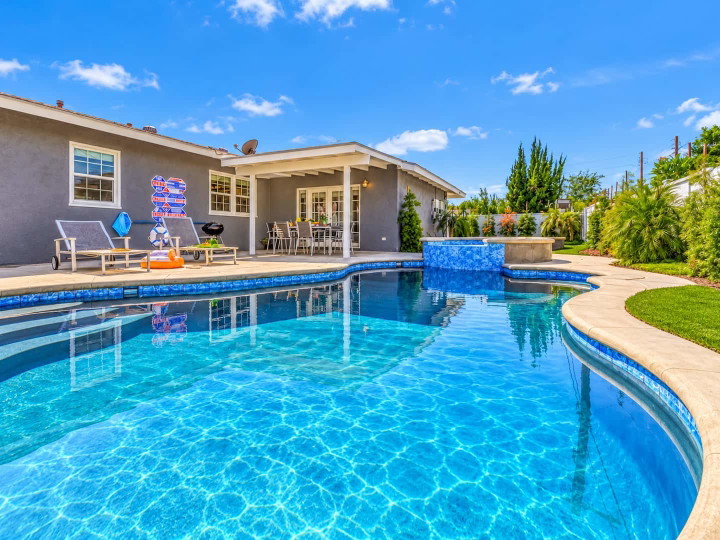 Heated Pool, Hot Tub & Bbq - Walk To Disney - 세리토스