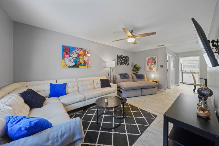 Comfortable 2br Near Lsu | Extended Stay Friendly - Baton Rouge, LA