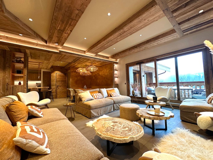 Meribel  New Duplex, Chairlift Access 100 M Away - Méribel