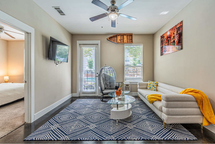 2 Bed Lakeview By Irving Convention Center - Irving, TX