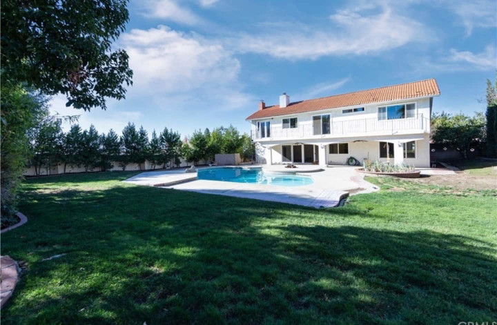 Cheerful 4-bedroom 3.5bath House W Pool&jacuzzi! - Claremont, CA