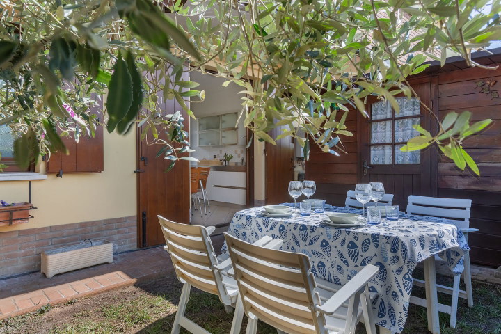 Guesthost - La Sammartina Garden Apartment X6 - 菲拉拉