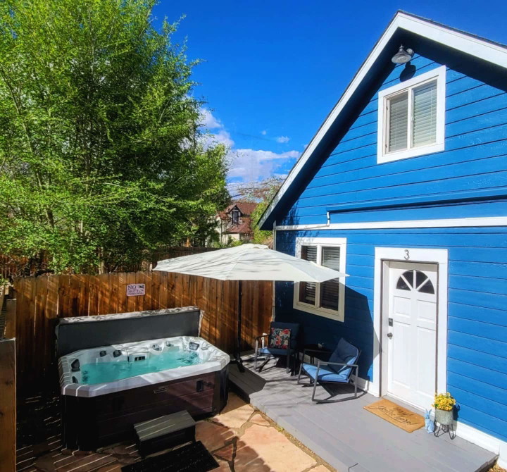 The Loft House *Downtown*hot Tub*a/c*private House - Colorado Springs, CO