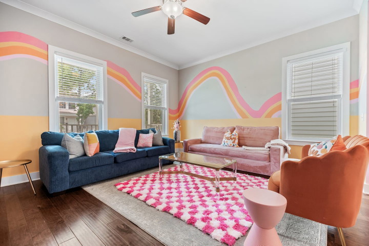 Vibrant+fun, Walk To Forsyth, Pet Friendly + Yard - Savannah, GA
