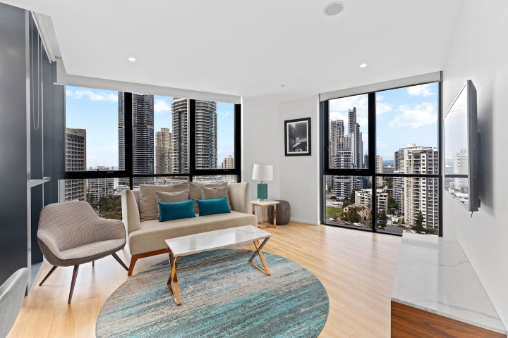 Stunning 1 Bedroom With Ocean View - Gold Coast