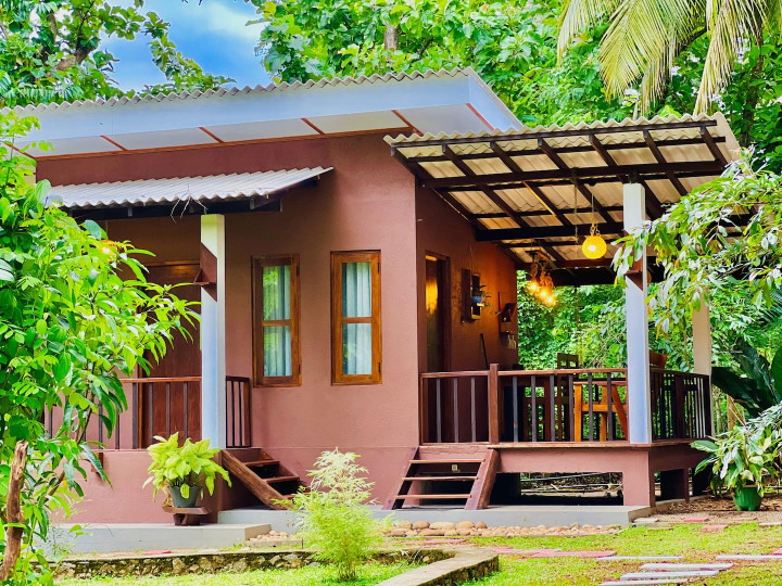 Bed And Breakfast In Udawalawe-edenhaven Cottage - Sri Lanka