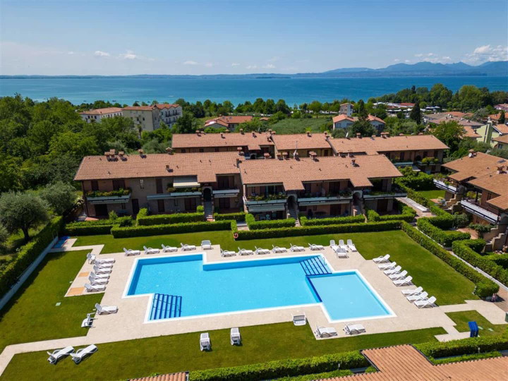 Nido Tra Gli Ulivi : Piscine Et Jardin à Lazise - Lazise