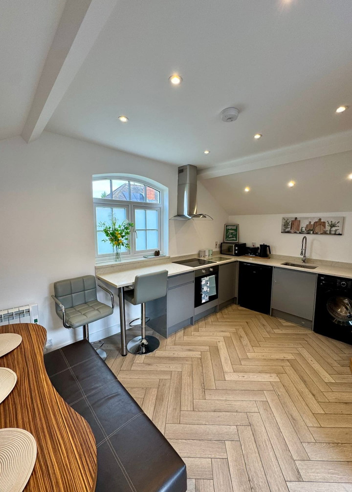 Lovely Loft Apartment (But Steep Staircase) - Reading