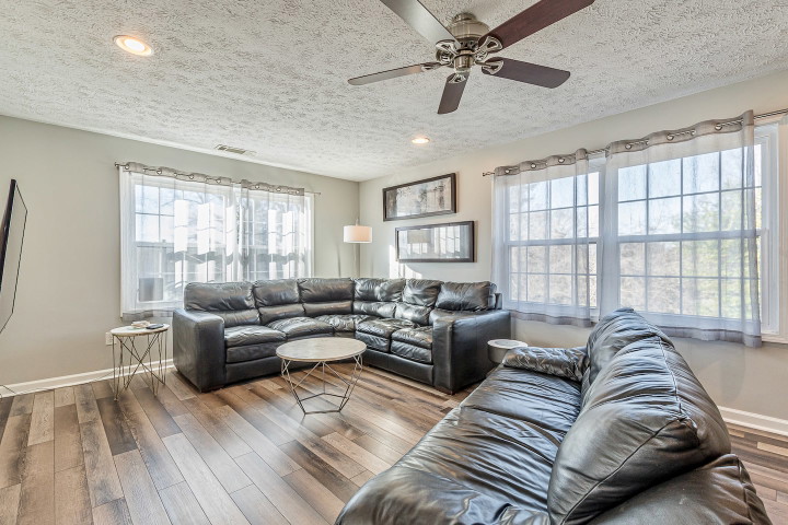 Warm & Cozy! | Off-street Parking - Atlanta, GA