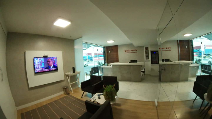 Apartamento Com Cozinha E Sala De Trabalho - Linhares