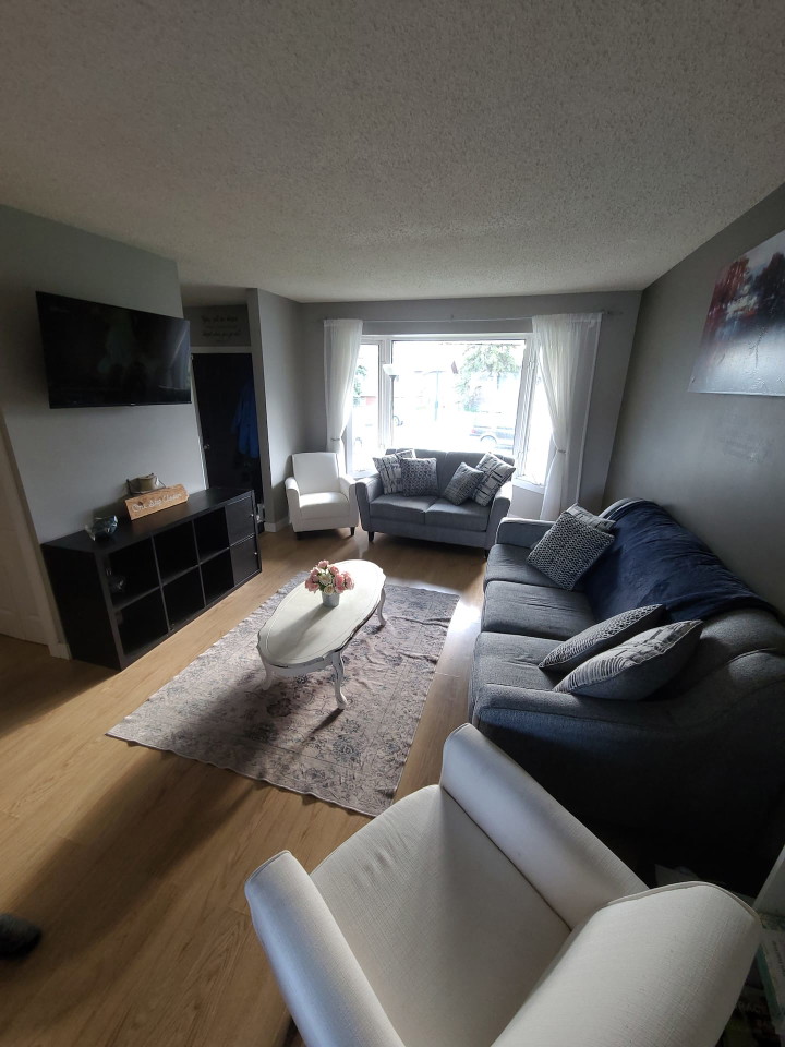 Family-friendly Home | Quick Drive To Centrum - Red Deer