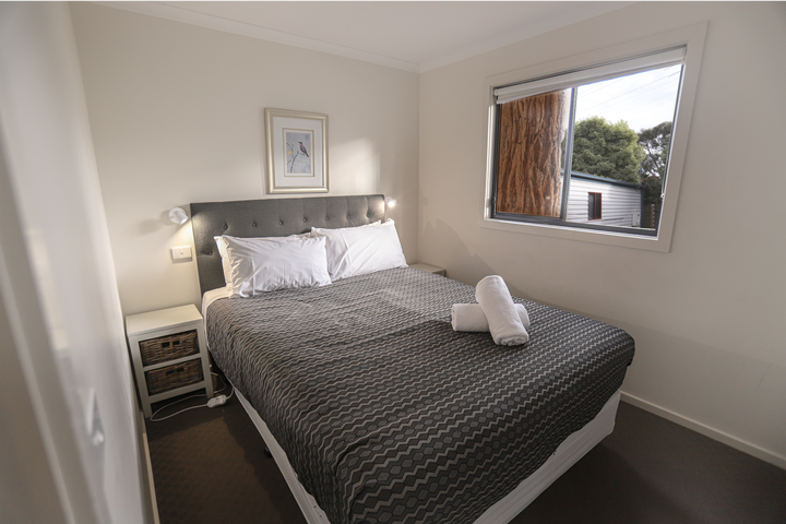 Family Two Bedroom Cabin With Bunk Bed - Phillip Island
