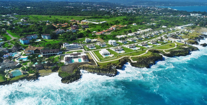 Villa Mi Bohio, 3 Chambres, 3 Salles De Bain, Parking, Piscine - Sosúa