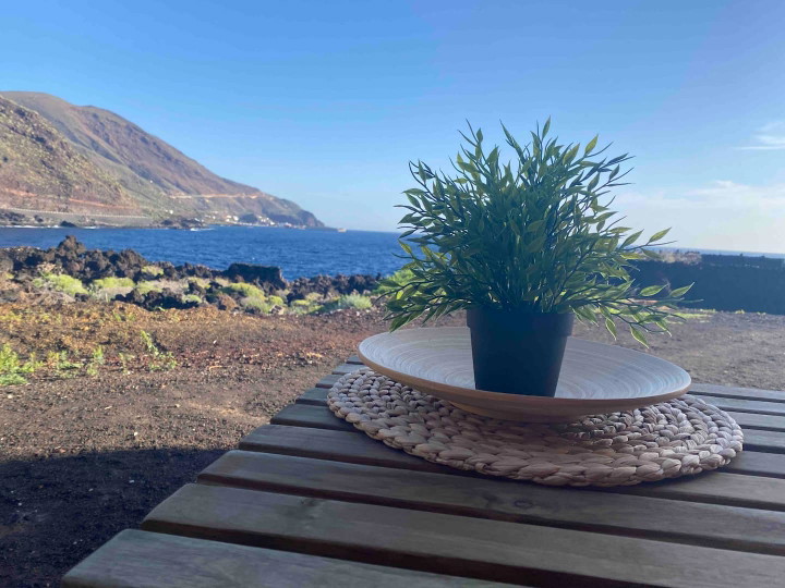 Acogedor Apartamento Con Vistas Al Mar - El Hierro
