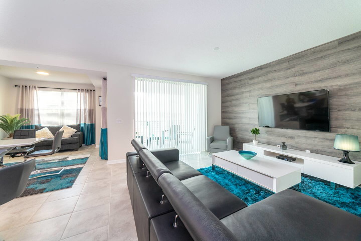 Luxury Condo Near Parks And Shopping Centers - Orlando