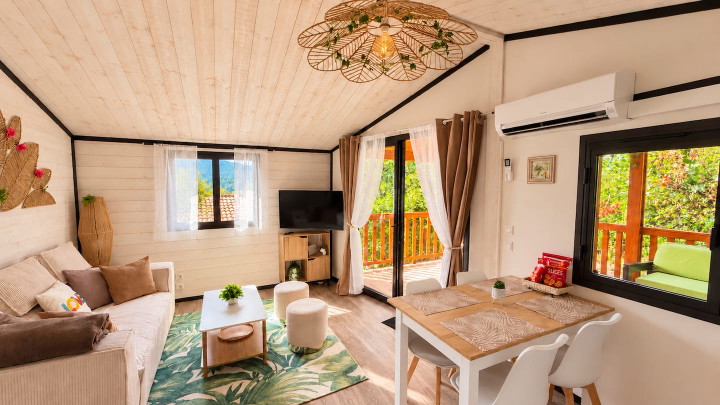 Chalet Le Pastaga Terrace Swimming Pool Peaceful Location - Frankrijk