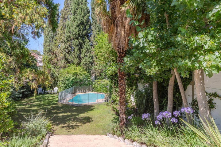 Espectacular Casa En La Mejor Zona De Mendoza - Argentina