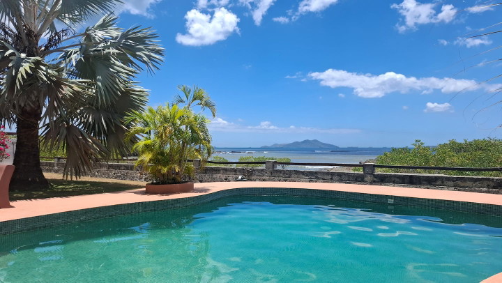 Charming Accommodation, Tropical Vegetation, Ocean-facing - Panama