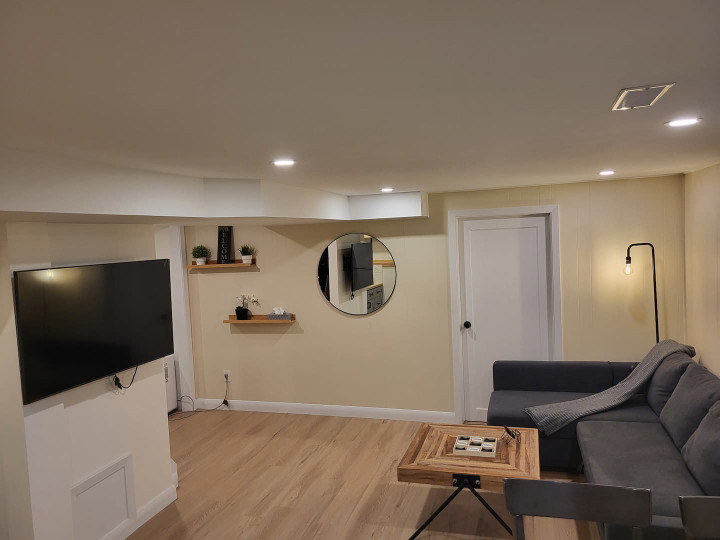 Modern 2br Suite - 
River Walk - Ottawa