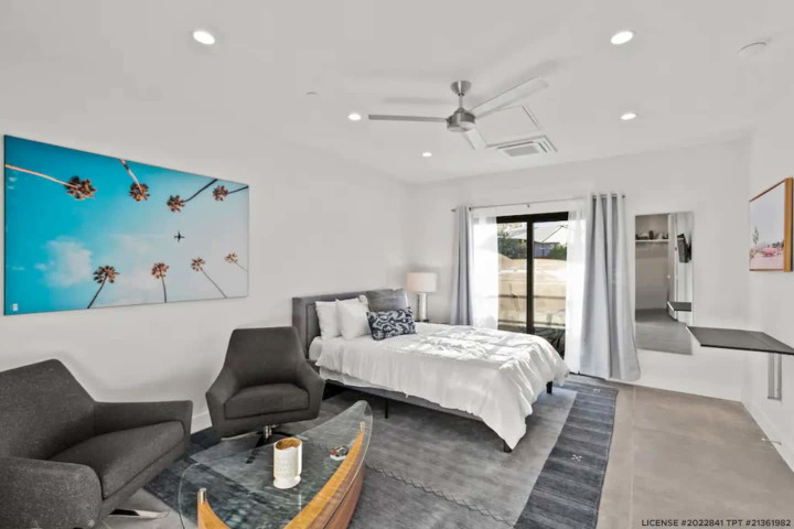 Soulshine Studio In The Heart Of Ot Scottsdale - Scottsdale, AZ