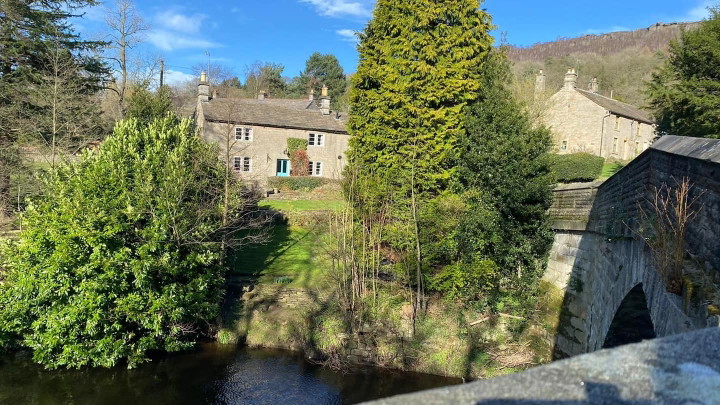 Bridgefoot Cottage - Wild Swimming & Hot Tub - Hathersage